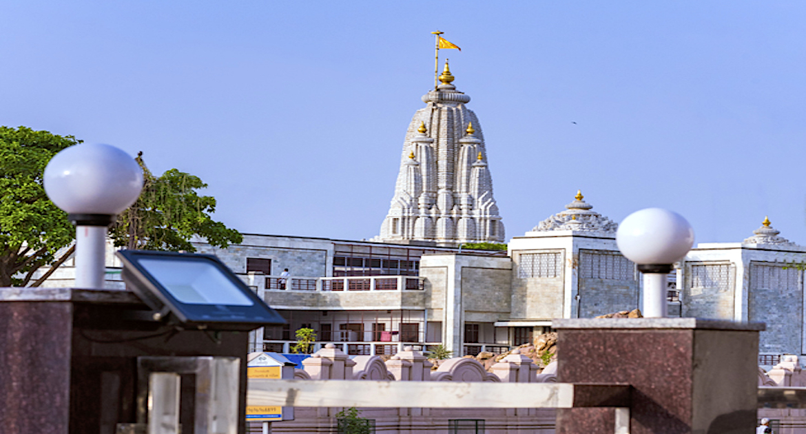 Hotel Geet Govind | Great Location, Service and Stay